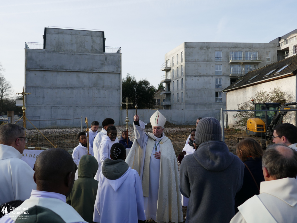 Bénédiction du terrain de la future église Sainte-Bathilde de Chelles